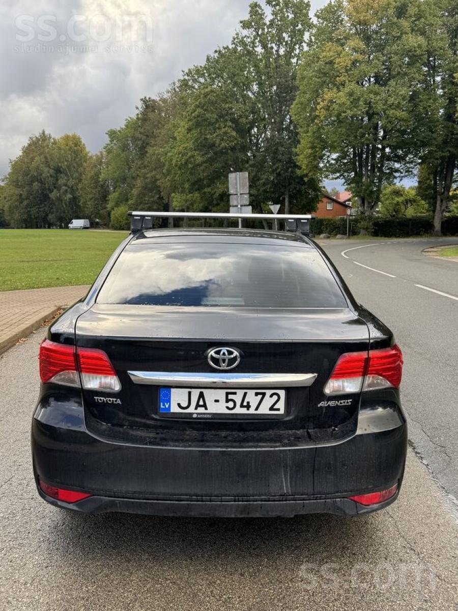 Melns Toyota Avensis 2012 Rīga, ar dzinēja tilpumu 2.00 L un nobraukumu 264 tūkst. km par 4200 €, foto 4 vietnē AUTOMOTO.COM.LV
