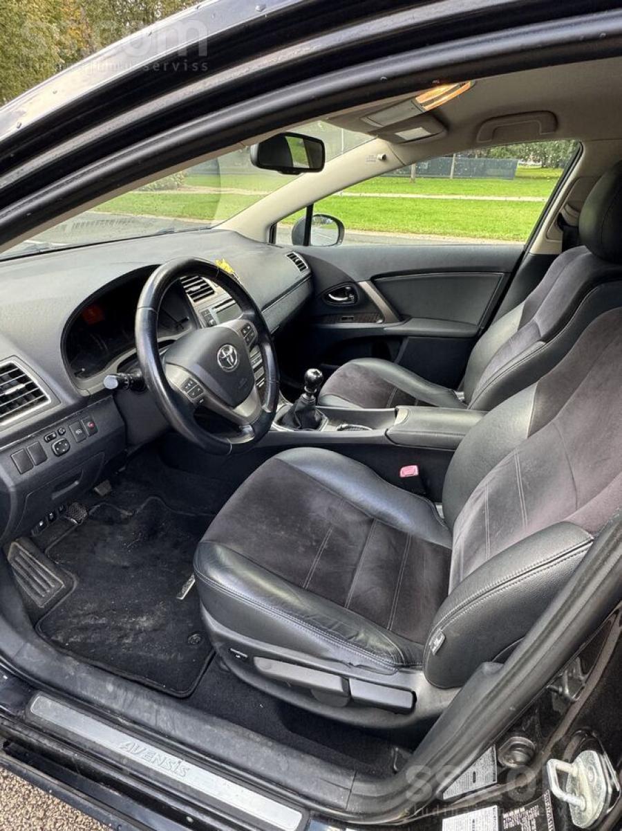 Melns Toyota Avensis 2012 Rīga, ar dzinēja tilpumu 2.00 L un nobraukumu 264 tūkst. km par 4200 €, foto 6 vietnē AUTOMOTO.COM.LV