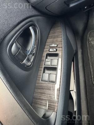Melns Toyota Avensis 2012 Rīga, ar dzinēja tilpumu 2.00 L un nobraukumu 264 tūkst. km par 4200 €, foto 13 vietnē AUTOMOTO.COM.LV