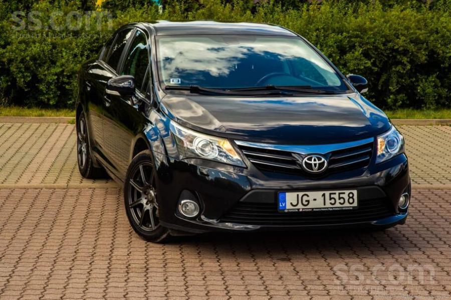 Black Toyota Avensis 2013 in Jelgava, with an engine capacity of 1.80 L and mileage of 0 thousand km for 1700 €, photo 1 on AUTOMOTO.COM.LV