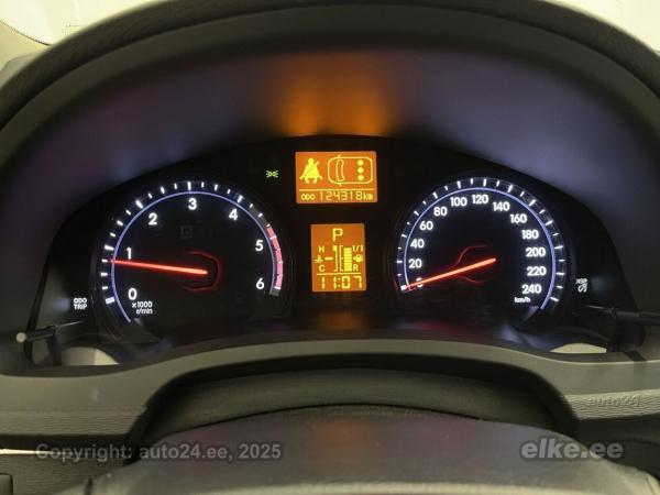 Melns Toyota Avensis 2013 Rakvere, ar dzinēja tilpumu 2.23 L un nobraukumu 124 tūkst. km par 10990 €, foto 11 vietnē AUTOMOTO.COM.LV