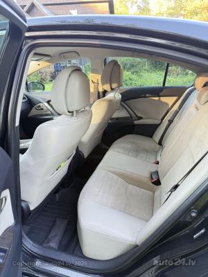 Melns Toyota Avensis 2013 Tallina, ar dzinēja tilpumu 1.80 L un nobraukumu 242 tūkst. km par 5500 €, foto 3 vietnē AUTOMOTO.COM.LV