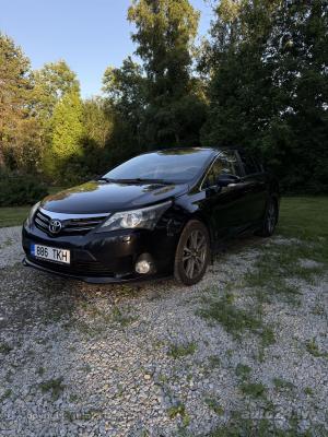 Melns Toyota Avensis 2013 Tallina, ar dzinēja tilpumu 1.80 L un nobraukumu 242 tūkst. km par 5500 €, foto 9 vietnē AUTOMOTO.COM.LV