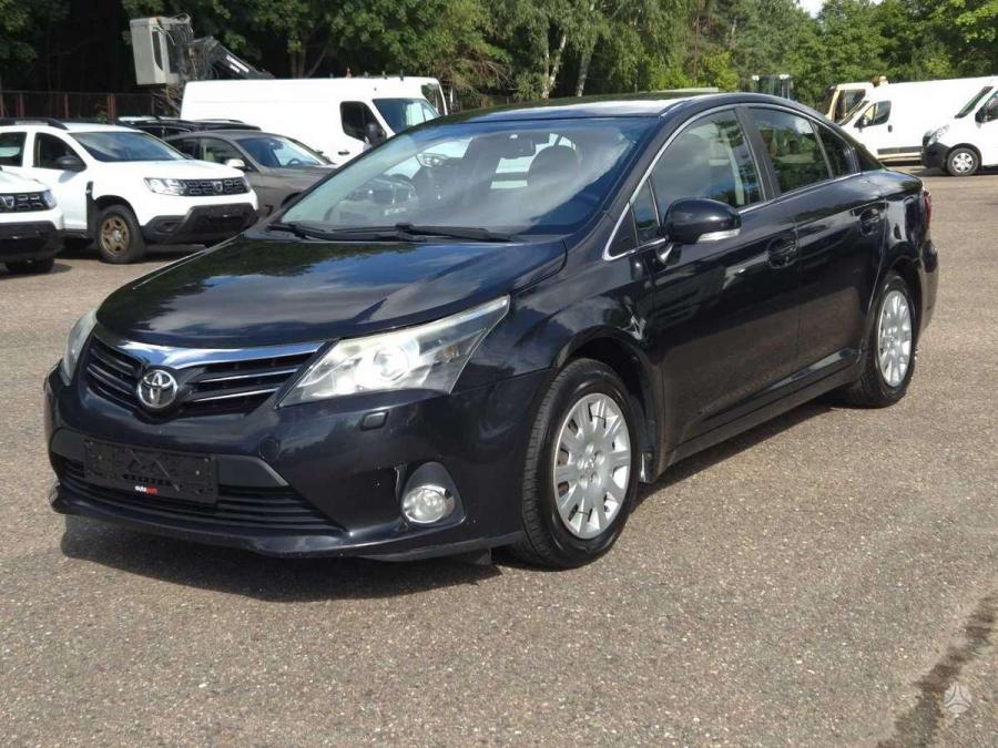 Melns Toyota Avensis 2013 Viļņa, ar dzinēja tilpumu 1.80 L un nobraukumu 249 tūkst. km par 6000 €, foto 1 vietnē AUTOMOTO.COM.LV