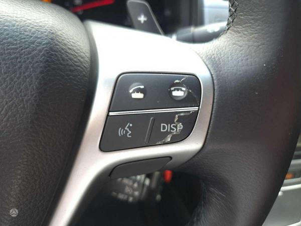 Melns Toyota Avensis 2013 Viļņa, ar dzinēja tilpumu 1.80 L un nobraukumu 249 tūkst. km par 6000 €, foto 10 vietnē AUTOMOTO.COM.LV