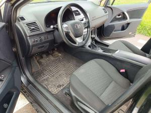 Melns Toyota Avensis 2013 Kauņa, ar dzinēja tilpumu 1.60 L un nobraukumu 296 tūkst. km par 4500 €, foto 10 vietnē AUTOMOTO.COM.LV