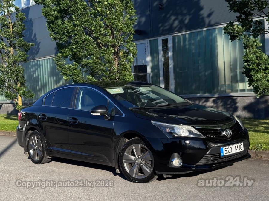 Черный Тойота Авенсис 2013 в Таллин, объемом двигателя 2.20 л и пробегом 154 тыс. км за 6250 €, фото 3 на AUTOMOTO.COM.LV