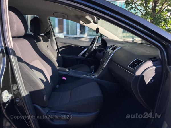 Тойота Авенсис 2013 в Таллин на AUTOMOTO.COM.LV Черный Тойота Авенсис 2013 в Таллин, объемом двигателя 2.20 л и пробегом 154 тыс. км за 6250 €, фото 11 на AUTOMOTO.COM.LV