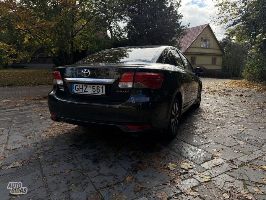 Melns Toyota Avensis 2013 Viļņa, ar dzinēja tilpumu 1.90 L un nobraukumu 362 tūkst. km par 4500 €, foto 5 vietnē AUTOMOTO.COM.LV