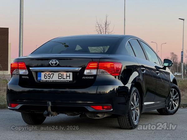 Black Toyota Avensis 2014 in Tallinn, with an engine capacity of 1.80 L and mileage of 196 thousand km for 7495 €, photo 2 on AUTOMOTO.COM.LV