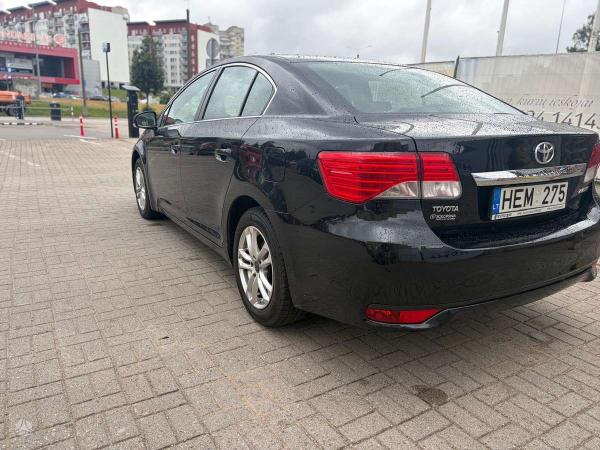 Черный Тойота Авенсис 2014 в Вильнюс, объемом двигателя 1.80 л и пробегом 116 тыс. км за 8765 €, фото 5 на AUTOMOTO.COM.LV