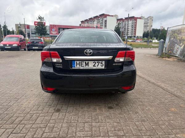 Черный Тойота Авенсис 2014 в Вильнюс, объемом двигателя 1.80 л и пробегом 116 тыс. км за 8765 €, фото 7 на AUTOMOTO.COM.LV