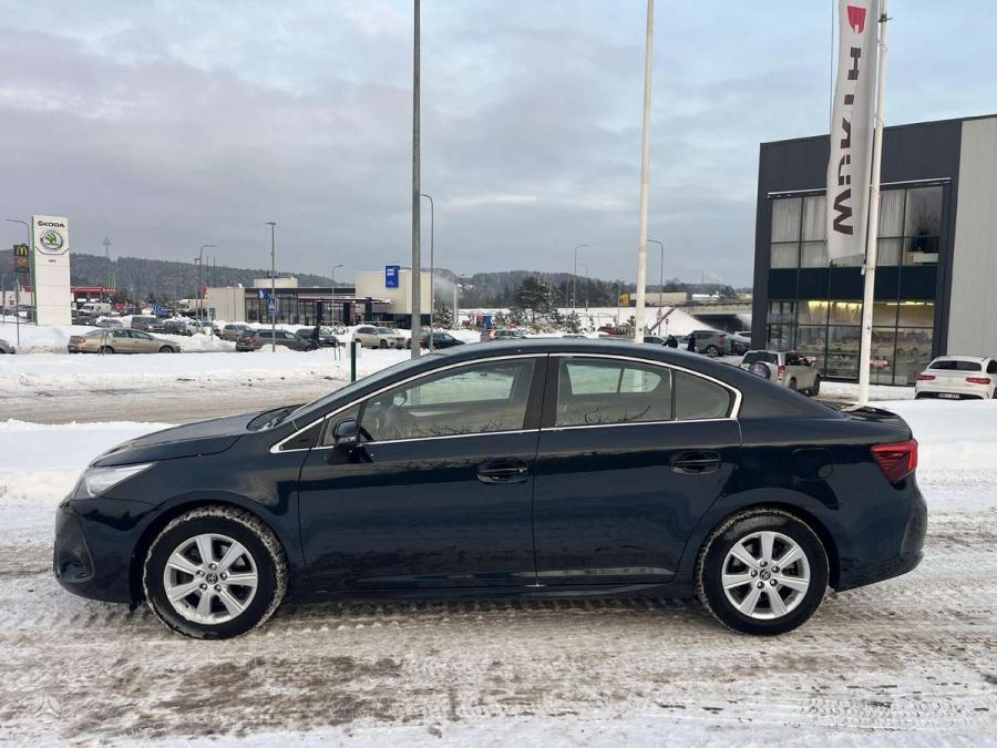 Melns Toyota Avensis 2015 Viļņa, ar dzinēja tilpumu 1.80 L un nobraukumu 260 tūkst. km par 11750 €, foto 7 vietnē AUTOMOTO.COM.LV