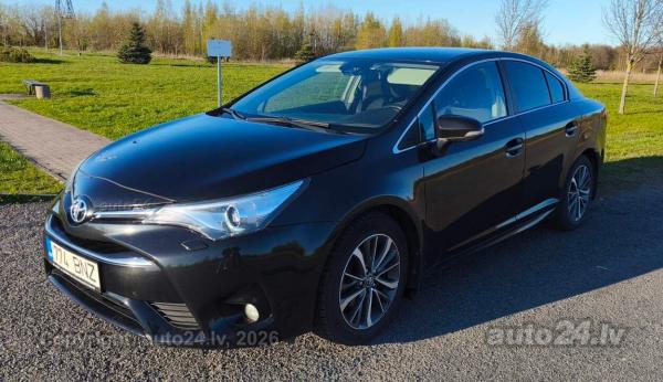Черный Тойота Авенсис 2015 в Таллин, объемом двигателя 2.00 л и пробегом 163 тыс. км за 11350 €, фото 1 на AUTOMOTO.COM.LV