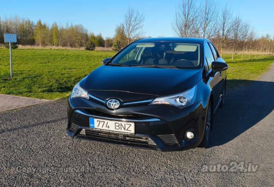 Черный Тойота Авенсис 2015 в Таллин, объемом двигателя 2.00 л и пробегом 163 тыс. км за 11350 €, фото 3 на AUTOMOTO.COM.LV