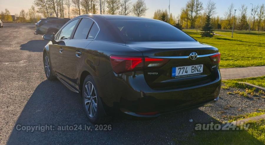 Черный Тойота Авенсис 2015 в Таллин, объемом двигателя 2.00 л и пробегом 163 тыс. км за 11350 €, фото 6 на AUTOMOTO.COM.LV