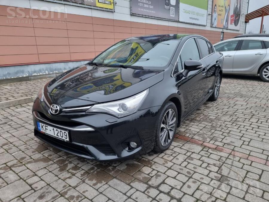 Melns Toyota Avensis 2015 Rīga, ar dzinēja tilpumu 2.00 L un nobraukumu 298 tūkst. km par 8550 €, foto 1 vietnē AUTOMOTO.COM.LV