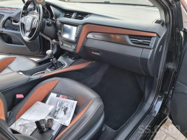 Черный Тойота Авенсис 2015 в Рига, объемом двигателя 2.00 л и пробегом 298 тыс. км за 8550 €, фото 6 на AUTOMOTO.COM.LV
