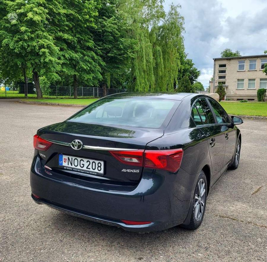 Melns Toyota Avensis 2015 Šauļi, ar dzinēja tilpumu 2.00 L un nobraukumu 300 tūkst. km par 8550 €, foto 18 vietnē AUTOMOTO.COM.LV