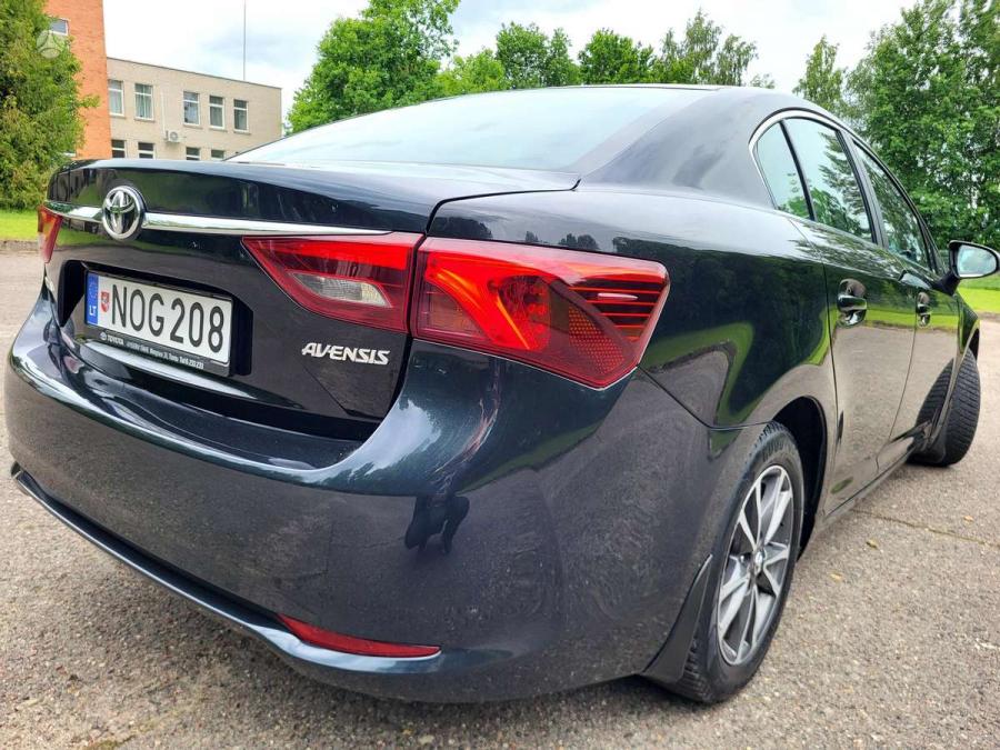 Melns Toyota Avensis 2015 Šauļi, ar dzinēja tilpumu 2.00 L un nobraukumu 300 tūkst. km par 8550 €, foto 22 vietnē AUTOMOTO.COM.LV
