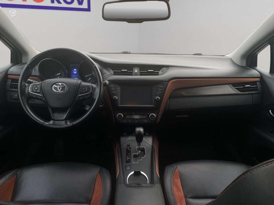 Черный Тойота Авенсис 2015 в Вильнюс, объемом двигателя 1.80 л и пробегом 340 тыс. км за 9999 €, фото 12 на AUTOMOTO.COM.LV