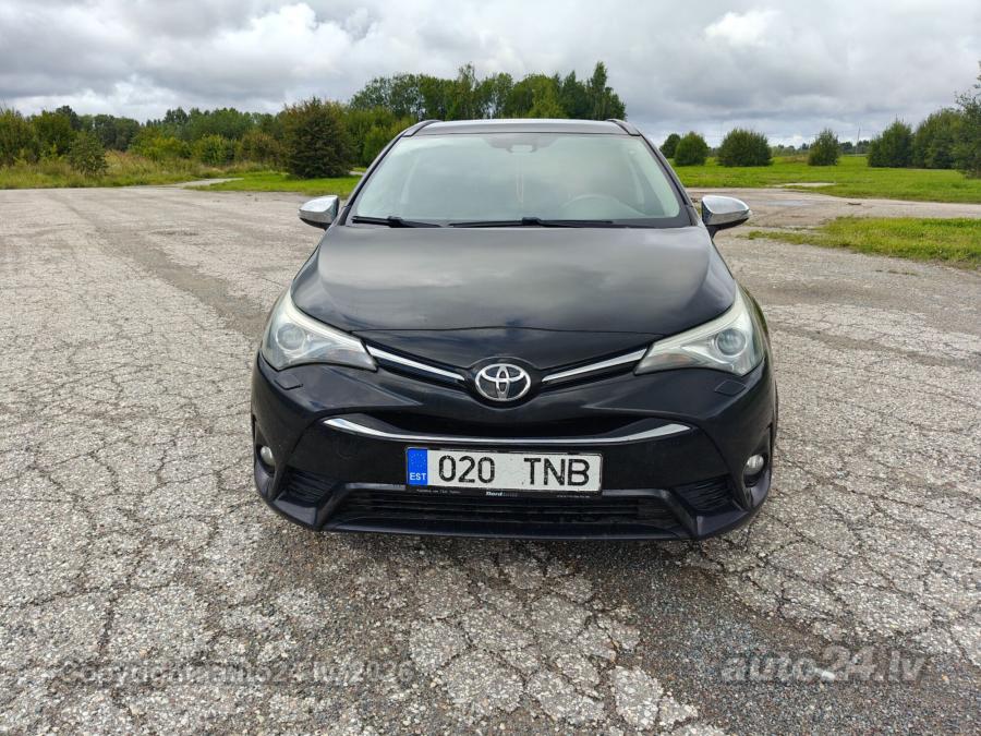 Черный Тойота Авенсис 2015 в Раквере, объемом двигателя 1.80 л и пробегом 334 тыс. км за 7900 €, фото 3 на AUTOMOTO.COM.LV