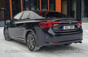 Black Toyota Avensis 2016 in Tallinn, with an engine capacity of 1.80 L and mileage of 110 thousand km for 12500 €, photo 5 on AUTOMOTO.COM.LV