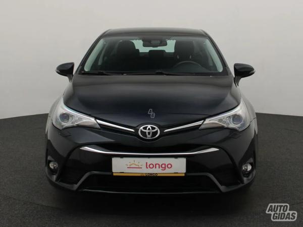 Black Toyota Avensis 2016 in Vilnius, with an engine capacity of 1.80 L and mileage of 150 thousand km for 10999 €, photo 3 on AUTOMOTO.COM.LV