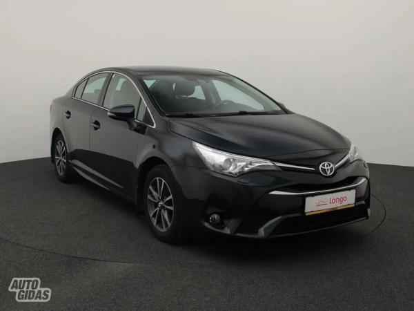Black Toyota Avensis 2016 in Vilnius, with an engine capacity of 1.80 L and mileage of 150 thousand km for 10999 €, photo 10 on AUTOMOTO.COM.LV