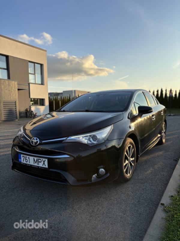 Black Toyota Avensis 2016 in Tallinn, with an engine capacity of 1.80 L and mileage of 147 thousand km for 10200 €, photo 2 on AUTOMOTO.COM.LV