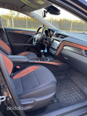 Melns Toyota Avensis 2016 Tallina, ar dzinēja tilpumu 1.80 L un nobraukumu 147 tūkst. km par 10200 €, foto 7 vietnē AUTOMOTO.COM.LV