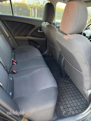Melns Toyota Avensis 2016 Tallina, ar dzinēja tilpumu 1.80 L un nobraukumu 147 tūkst. km par 10200 €, foto 8 vietnē AUTOMOTO.COM.LV