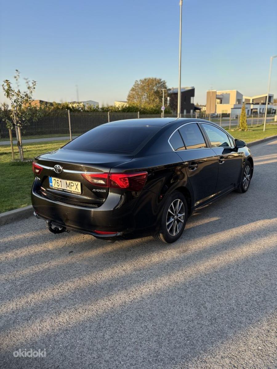 Melns Toyota Avensis 2016 Tallina, ar dzinēja tilpumu 1.80 L un nobraukumu 147 tūkst. km par 10200 €, foto 13 vietnē AUTOMOTO.COM.LV