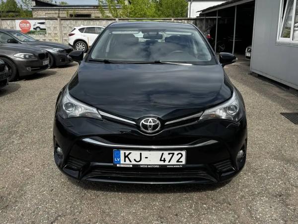 Черный Тойота Авенсис 2016 в Даугавпилс, объемом двигателя 1.80 л и пробегом 166 тыс. км за 9990 €, фото 2 на AUTOMOTO.COM.LV