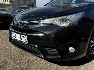 Melns Toyota Avensis 2016 Daugavpils, ar dzinēja tilpumu 1.80 L un nobraukumu 166 tūkst. km par 9990 €, foto 10 vietnē AUTOMOTO.COM.LV