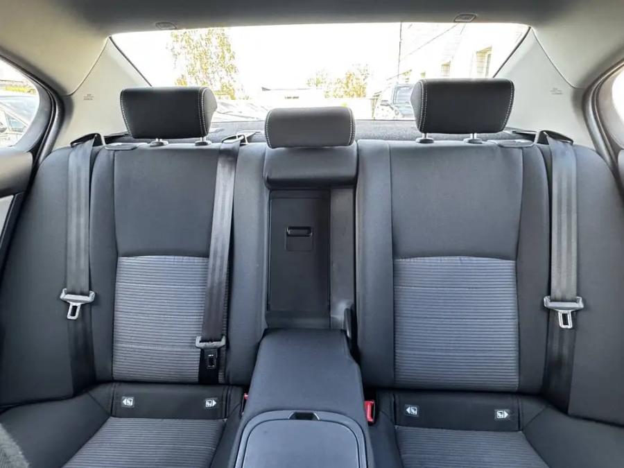 Melns Toyota Avensis 2016 Daugavpils, ar dzinēja tilpumu 1.80 L un nobraukumu 166 tūkst. km par 9990 €, foto 29 vietnē AUTOMOTO.COM.LV