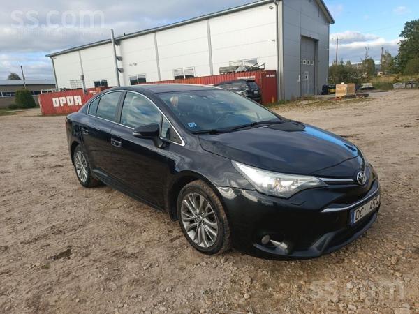 Melns Toyota Avensis 2016 Jēkabpils, ar dzinēja tilpumu 2.00 L un nobraukumu 482 tūkst. km par 3990 €, foto 1 vietnē AUTOMOTO.COM.LV
