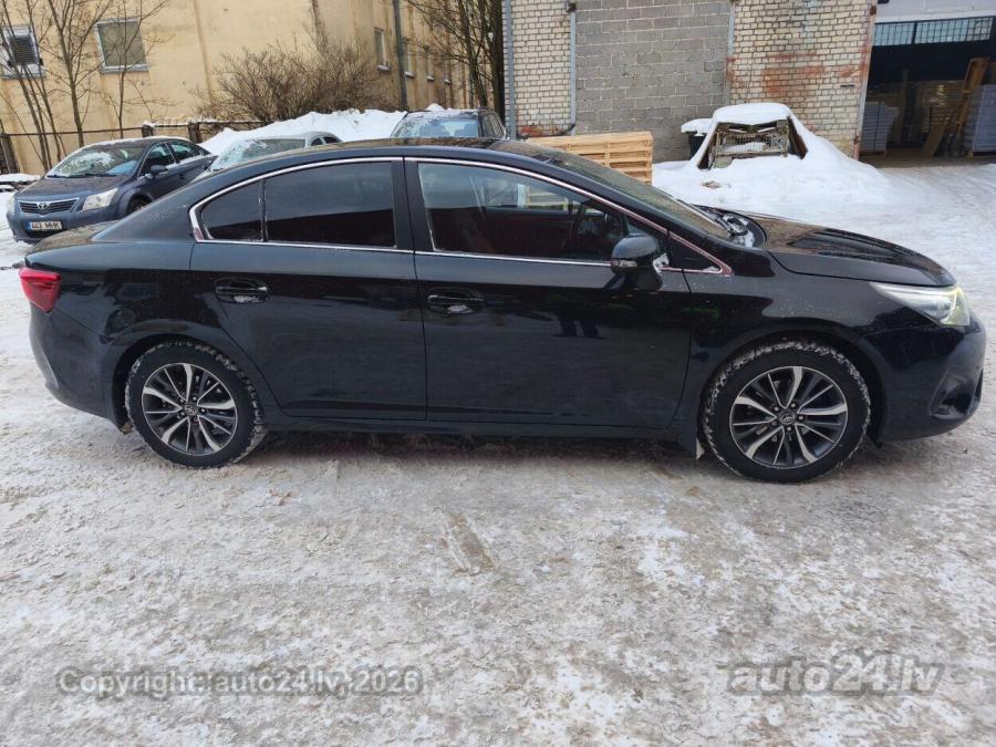 Melns Toyota Avensis 2017 Tallina, ar dzinēja tilpumu 1.80 L un nobraukumu 175 tūkst. km par 9500 €, foto 4 vietnē AUTOMOTO.COM.LV