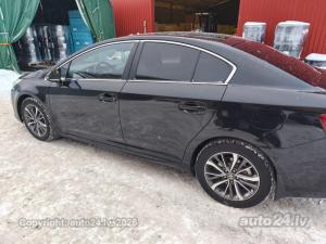 Melns Toyota Avensis 2017 Tallina, ar dzinēja tilpumu 1.80 L un nobraukumu 175 tūkst. km par 9500 €, foto 10 vietnē AUTOMOTO.COM.LV