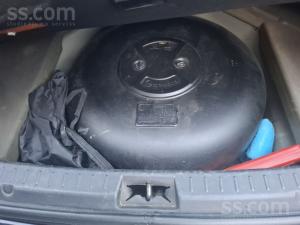 Black Toyota Avensis 2017 in Riga, with an engine capacity of 2.00 L and mileage of 200 thousand km for 11100 €, photo 14 on AUTOMOTO.COM.LV