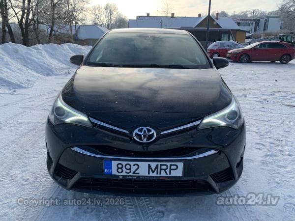 Melns Toyota Avensis 2018 Rakvere, ar dzinēja tilpumu 1.80 L un nobraukumu 91 tūkst. km par 13900 €, foto 3 vietnē AUTOMOTO.COM.LV