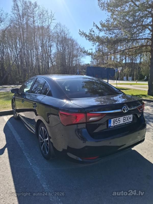 Melns Toyota Avensis 2018 Tallina, ar dzinēja tilpumu 1.80 L un nobraukumu 126 tūkst. km par 12500 €, foto 3 vietnē AUTOMOTO.COM.LV