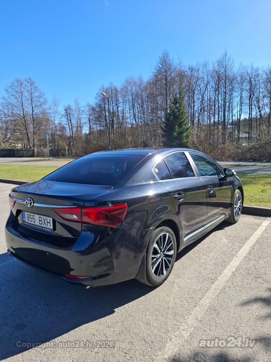 Melns Toyota Avensis 2018 Tallina, ar dzinēja tilpumu 1.80 L un nobraukumu 126 tūkst. km par 12500 €, foto 5 vietnē AUTOMOTO.COM.LV