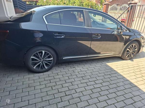 Melns Toyota Avensis 2018 Klaipėda, ar dzinēja tilpumu 1.80 L un nobraukumu 198 tūkst. km par 14440 €, foto 3 vietnē AUTOMOTO.COM.LV