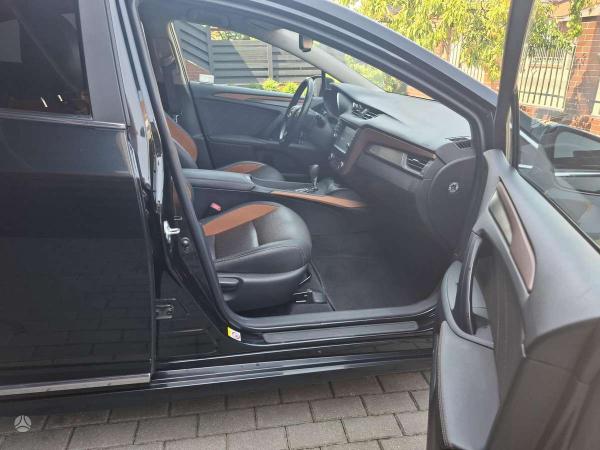 Melns Toyota Avensis 2018 Klaipėda, ar dzinēja tilpumu 1.80 L un nobraukumu 198 tūkst. km par 14440 €, foto 7 vietnē AUTOMOTO.COM.LV