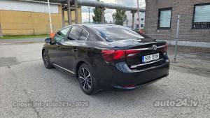 Melns Toyota Avensis 2018 Tallina, ar dzinēja tilpumu 1.80 L un nobraukumu 124 tūkst. km par 13990 €, foto 4 vietnē AUTOMOTO.COM.LV