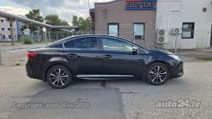 Melns Toyota Avensis 2018 Tallina, ar dzinēja tilpumu 1.80 L un nobraukumu 124 tūkst. km par 13990 €, foto 9 vietnē AUTOMOTO.COM.LV