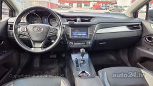 Melns Toyota Avensis 2018 Tallina, ar dzinēja tilpumu 1.80 L un nobraukumu 124 tūkst. km par 13990 €, foto 10 vietnē AUTOMOTO.COM.LV