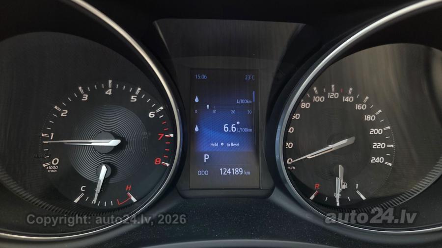 Melns Toyota Avensis 2018 Tallina, ar dzinēja tilpumu 1.80 L un nobraukumu 124 tūkst. km par 13990 €, foto 17 vietnē AUTOMOTO.COM.LV
