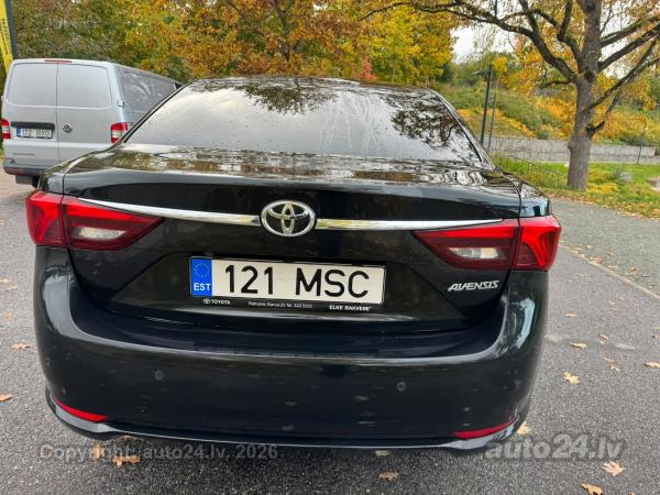 Toyota Avensis 2018 Rakvere vietnē Melns Toyota Avensis 2018 Rakvere, ar dzinēja tilpumu 1.80 L un nobraukumu 114 tūkst. km par 12900 €, foto 4 vietnē AUTOMOTO.COM.LV